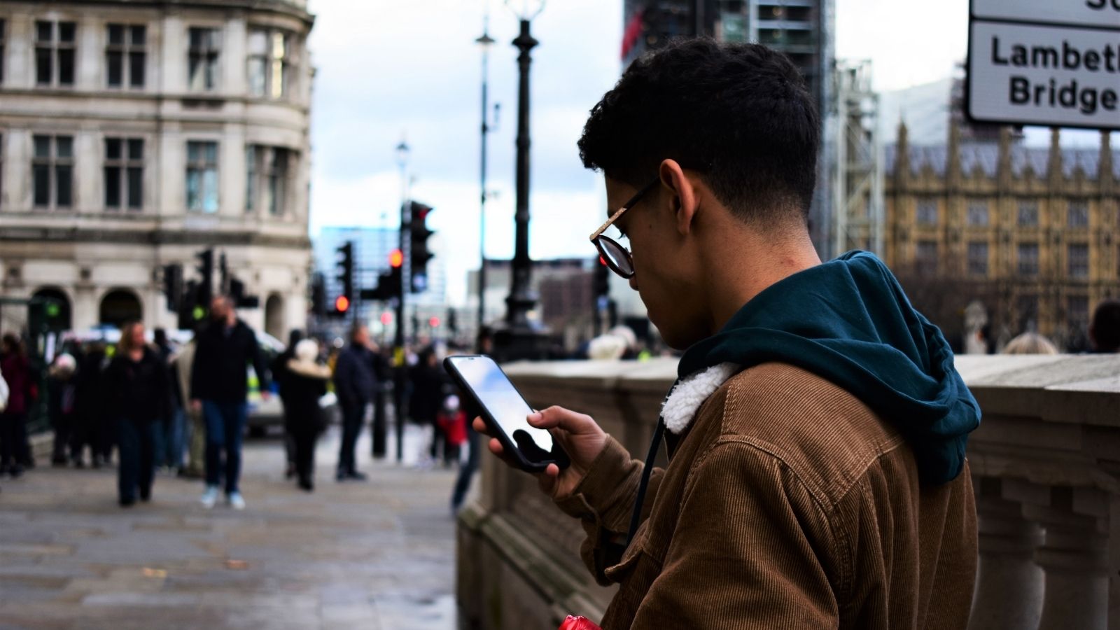 How to transfer money abroad from the UK